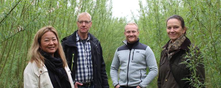 EU-parlamentariker Jessica Polfjärd besökte förädlingsstationen i ...